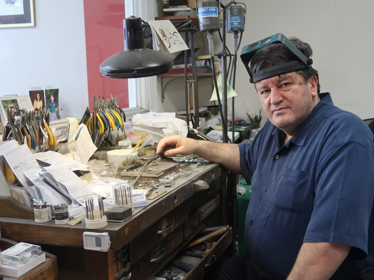 Lambros Goldsmith signs on as the Title Sponsor – Taste of Annandale ...